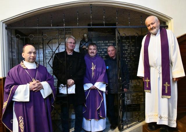 Pripomenuli si 40. výročie zatknutia skupiny Gabaj, Borovský a Konc