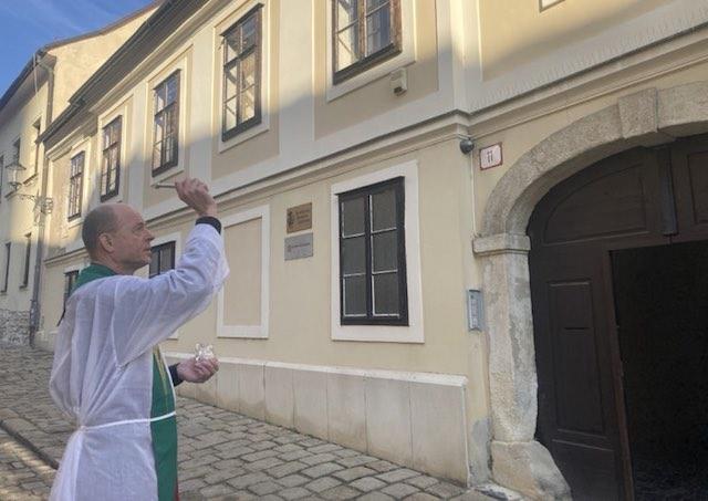 Na Generálnom sekretariáte KBS požehnal biskup Chovanec kancelárie