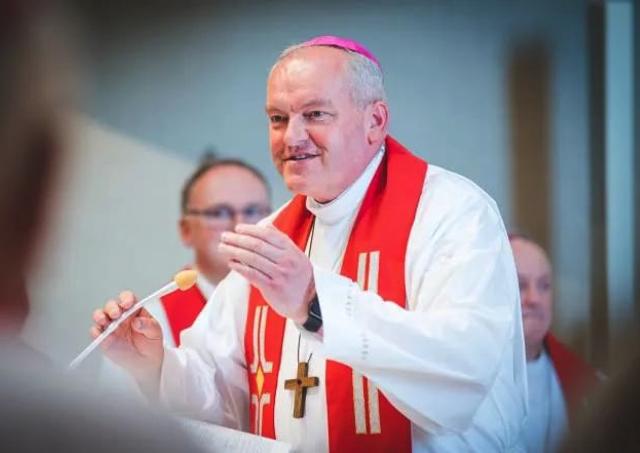 Svätý Otec menoval nového olomouckého arcibiskupa